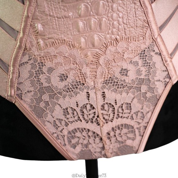 Bras N Things | Intimates & Sleepwear | Vamp By Bra N Things Serpentine ...